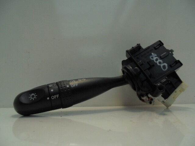 SUZUKI SWIFT Hatch Indicator Stalk 2006: 8000 – GW Bridges