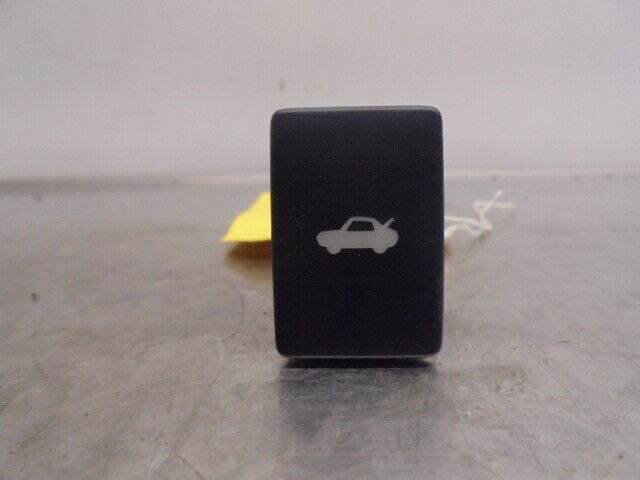TOYOTA GT86 Coupe Boot Release Switch 2016: 40530 – GW Bridges